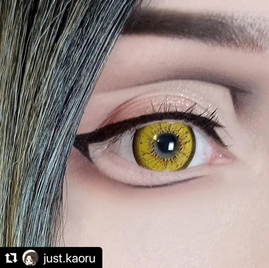 Cosplay Vivid Yellow Cosplay Lenses – Golden Yellow, Prescription Available