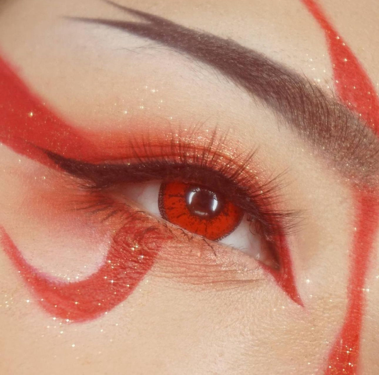 Vivid Brilliant Red Contacts – Bold Red Cosplay Eye Lenses